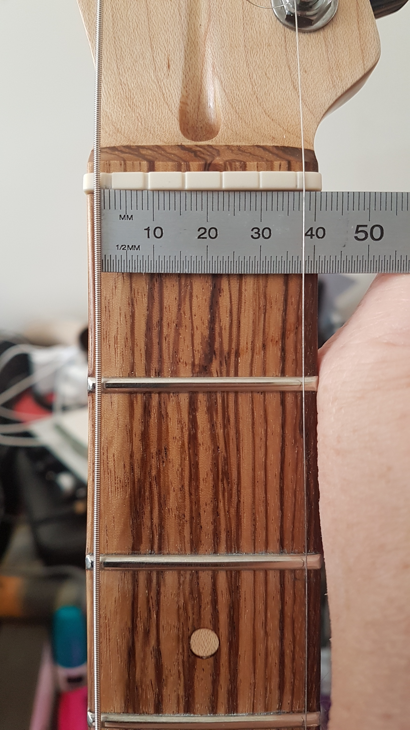 Nut Width Disaster Guitar ER When Guitar Builds Go Bad Guitar